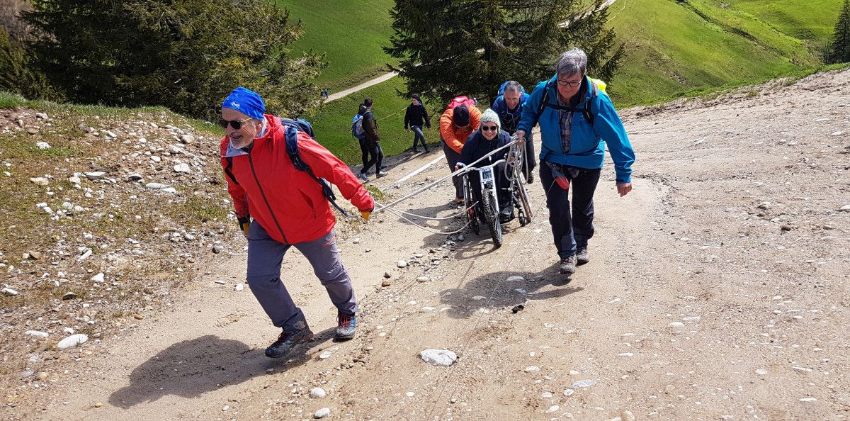 Freiwilligenarbeit - Jobs - SPV & Clubs - Schweizer Paraplegiker ...